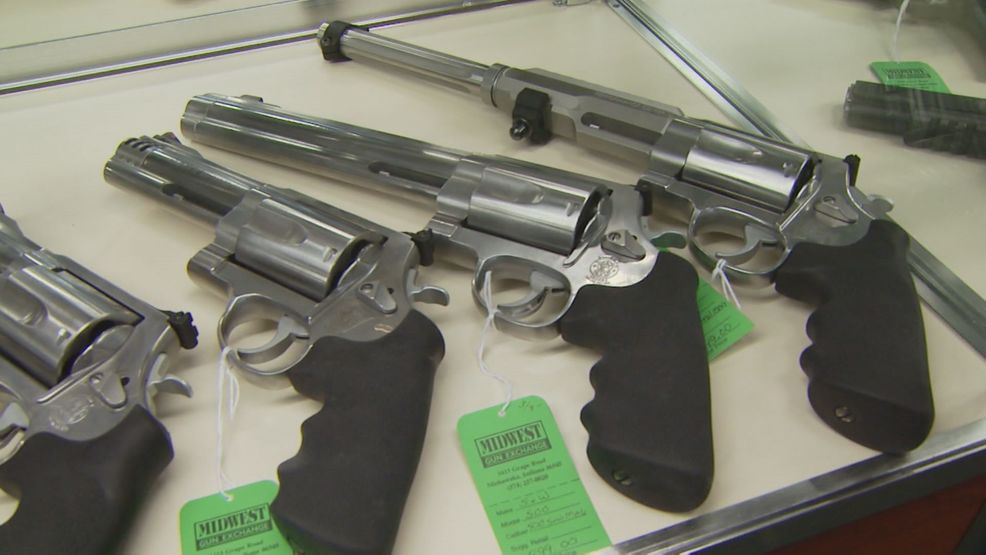 Legally, guns and medical marijuana don't mix | WSBT