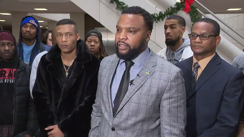 Civil rights attorney calls for the arrest, firing of Hamilton Co ...