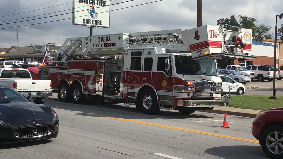 Tulsa fire truck en route to call collides with cement mixer truck on ...