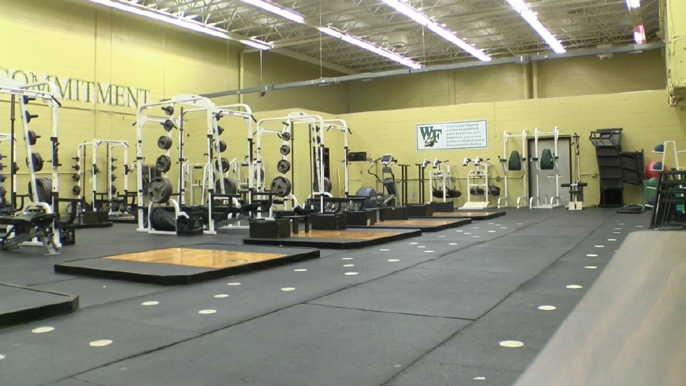 West Florence High School working to upgrade weight room | WPDE
